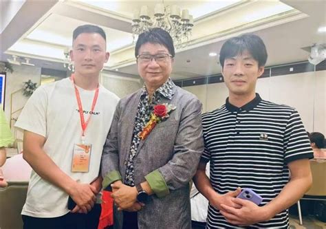 张文强·德阳武术奇才闪耀香港国际武术节，双冠一亚彰显非凡实力！四川省个人男子