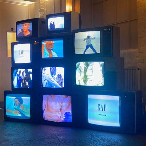 Prop Hire Crt Televisions Vs Crt Video Monitors