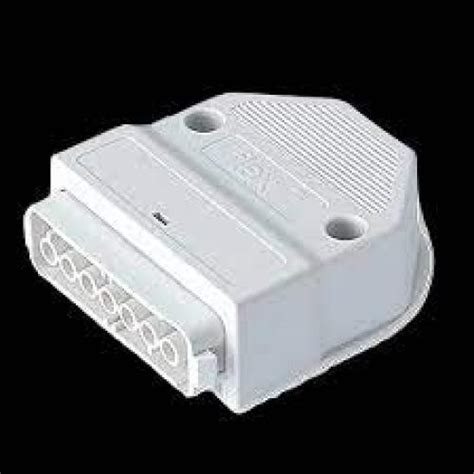 Flex 7 Fts03w Besa Box Mount Socket 3pin White Ne Electrical
