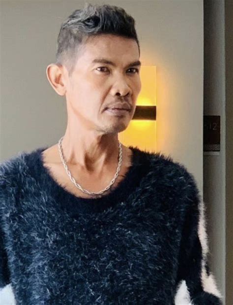 Mamat Exists Syukur Sudah Mempunyai Cucu Pada Pertengahan Usia 40 An Ohbulan