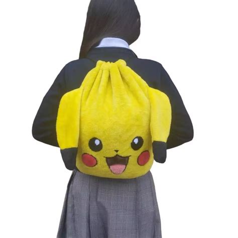 Pikachu La Plaza Morada