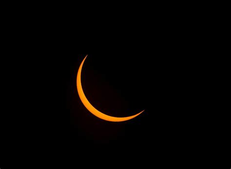 Las Mejores Imágenes Del Eclipse Híbrido Que Se Vio En Australia E