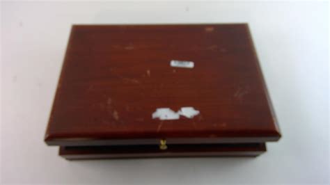 Oneida Flatware Set Property Room