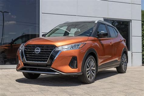 Loyer Nissan Kicks Orange 2023 En Dubai Rent Cars