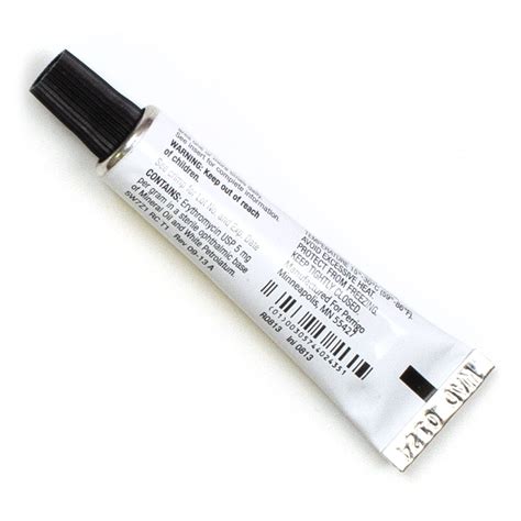 Erythromycin 5mggm Ophthalmic Ointment 35gram Tube Mcguff