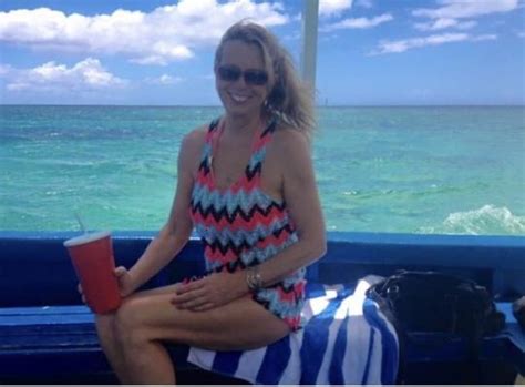 Mature Women In One Piece Swimsuits 2 Porn Pictures Xxx Photos Sex