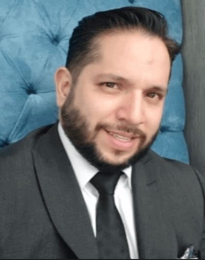 Luis Alfredo Cureño Identificame