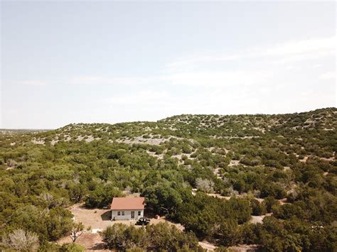 58 Acres In Rocksprings Tx 78880