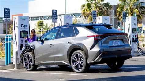 Toyota Ev Car Charging 2023 Toyota Bz4x Ev Fast Chargers