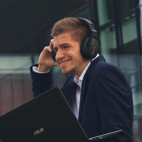 Adrian Van Sin Songs Events And Music Stats