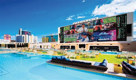 Circas Stadium Swim Brings A Winning Party Vibe To Downtown Las Vegas