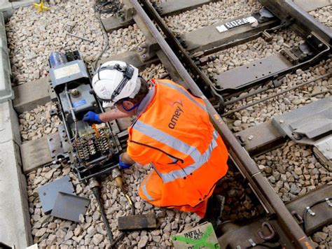 New Discontinuous Electrification Solution For Core Valley Lines