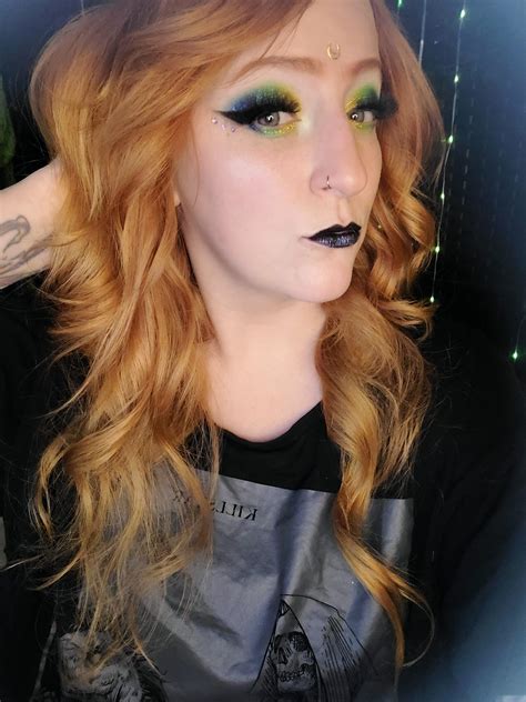 Happy Friday Whats Everyones Weekend Plans R Sfwredheads