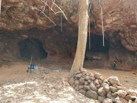 Koloshi Stone Age Caves