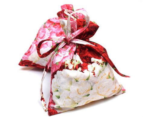 Sew A Lined Drawstring Bag In Minutes Perfect For Ts And Storage