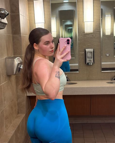 Klaire Haley ♡ Klairehaleyfitness • Instagram Photos And Videos