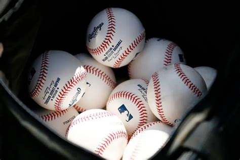 MLB e MLBPA mandaram carta pedindo retorno do beisebol e softball nas ...