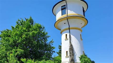 Gauting Ehemaliger Buchendorfer Wasserturm Steht Zum Verkauf