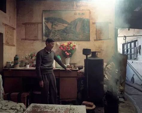 一位外国摄影师拍的90年代中国，真的被感动了！上海 Illustrazioni Dipinti