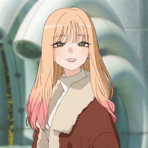 Marin Kitagawa Icon Nel 2025