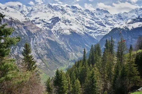 Murren Switzerland A Guide To The Murren Gimmelwald Hiking Trail