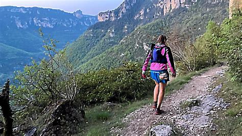 Millau Le Futur Du Gr736 Abordé Avec La Population Ladepechefr