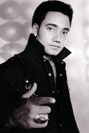 Elvis Martínez El único Bachatero Dominicano Nominado A Premios Lo