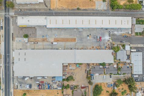 236 S Santa Cruz Ave Modesto Ca 95354 Industrial For Lease Loopnet