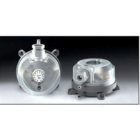 Liquid Differential Pressure Switch At ₹ 1200 In Kalol Id 14320558048