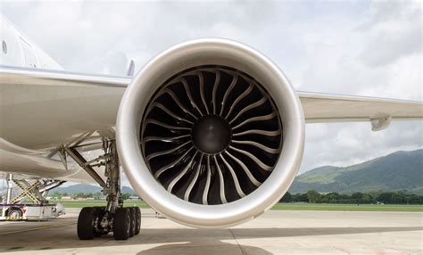 Ge Celebrates Delivery Of 3000th Ge90 Engine