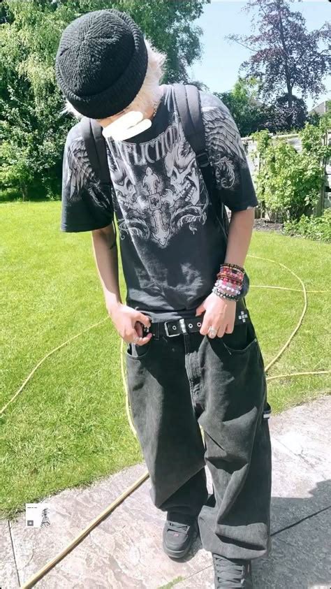 Emo Guy Outfits