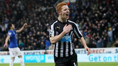 Sunderland Afc Supporters Suffered Dreaded Jack Colback Newcastle United Poach