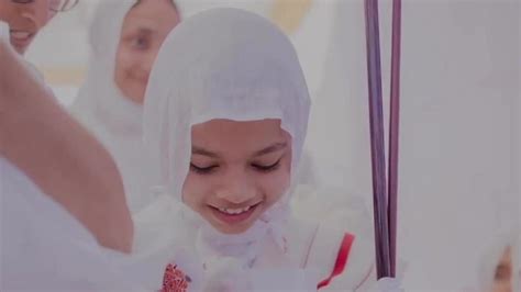 Devanshi Sanghvi Sa Zvdala Dedičstva Vstúpila Do Sekty