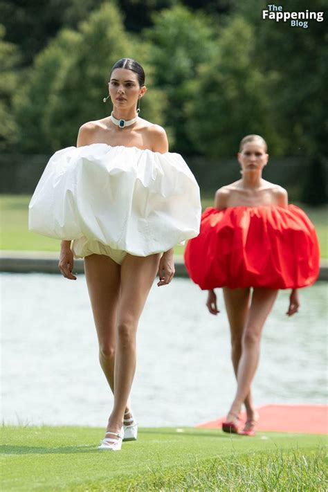 Kendall Jenner Legs Photos The Fappening Stars