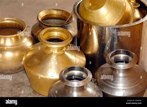 Brass Kitchen Utensils At Roy Bush Blog