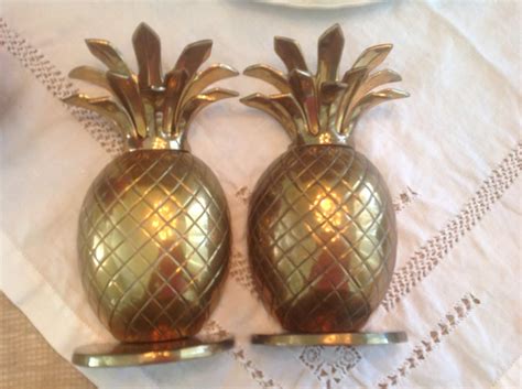 Hollywood Regency Brass Pineapple Bookends Vintage Brass Pineapple Brass Ends At Retro Daisy