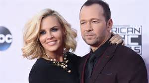 Donnie Wahlberg Reveals New Project With Jenny Mccarthy Hours After