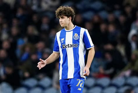 André Miranda Estreou Se Pela Equipa A Do Fc Porto Seja Um Ou 90