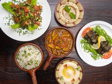 What Are The Best Dishes For Mediterranean Vegetarian Food Near Me La