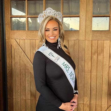 A J Allmendinger Wife Tara Meador And Son Dinger Players Bio