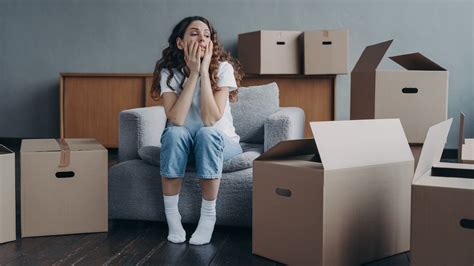 Niece Gets Internship Aunt Kicks Her Out Of She Cant Be Her Nanny