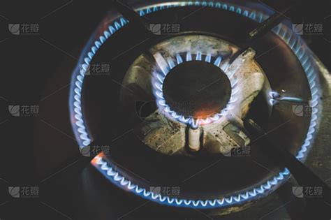 汽油火焰厨房丁烷甲烷火炉炉前易燃品烤炉留白