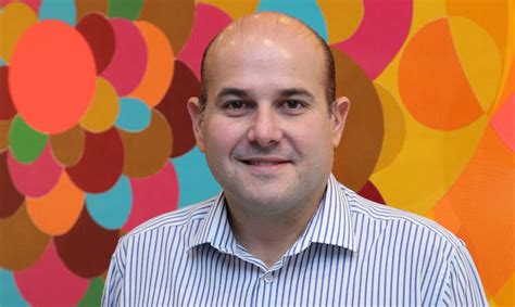 Roberto Cláudio Vence Izolda Cela Em Disputa Interna Do Pdt E é O Candidato Da Base Aliada Ao