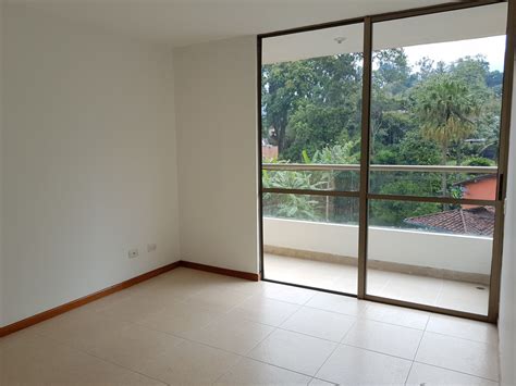 Apartamento En Arriendo En Envigado Loma De Las Brujas
