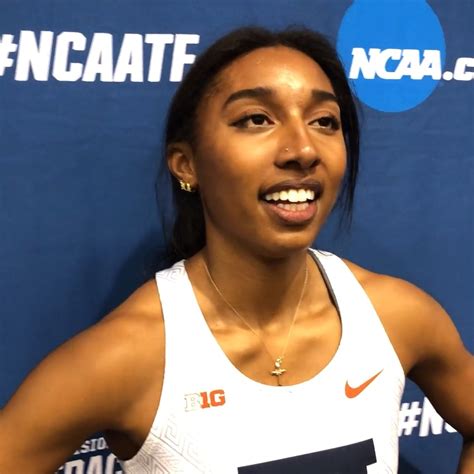 Illinois Olivia Howell Shocks The Ncaa With The Upset Mile Win