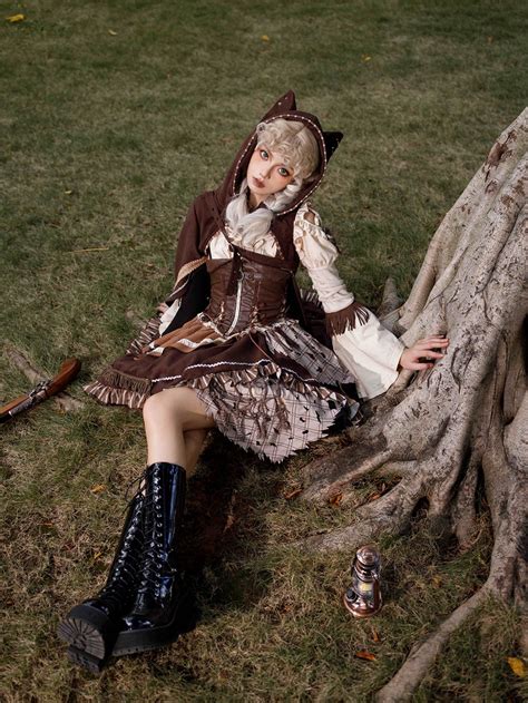 Brown Open Shoulders One Piece Corset Belt Cape Steampunk Hunter Op