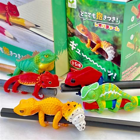 Lizard Hug Blind Box Little Craft Place