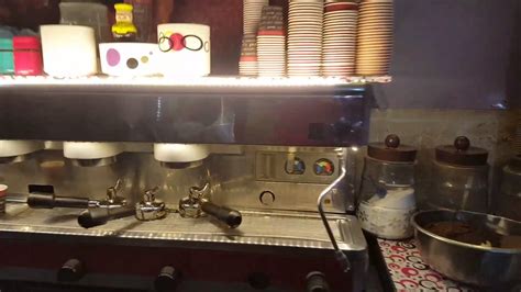 بيت البن Youtube