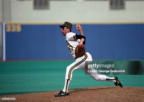 Kent Tekulve” Baseball Photos Et Images De Collection Getty Images