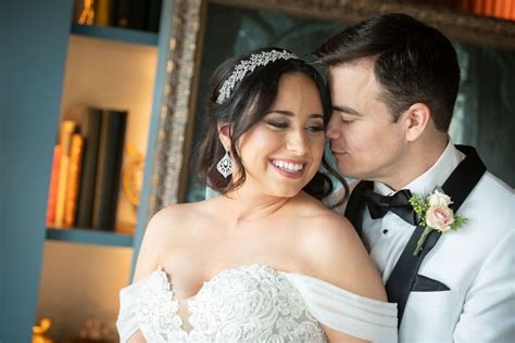 Wedding Portrait At Walt Disney World Grand Floridian Disney Disney